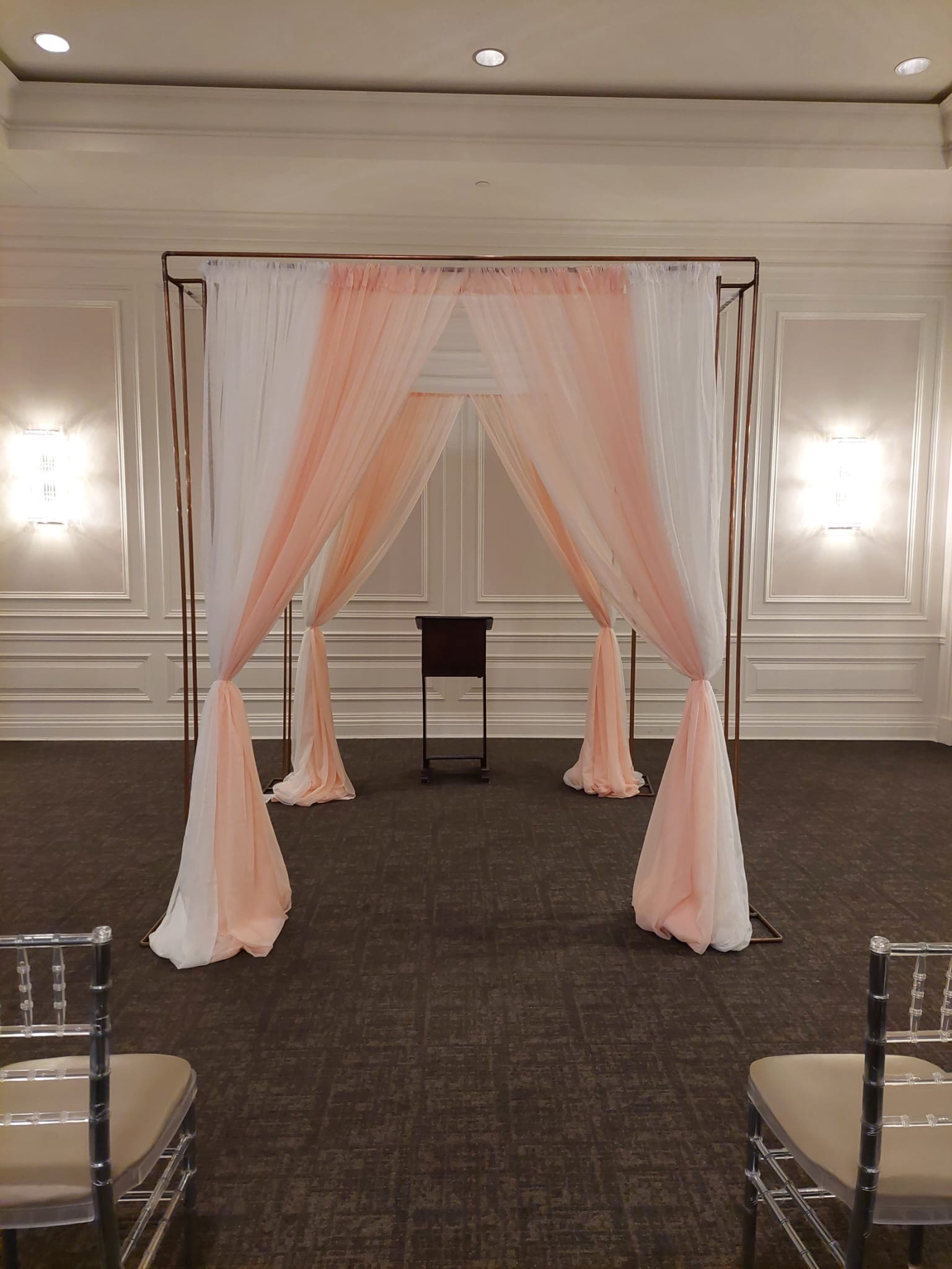 Chuppah-rentals-GTA-Toronto-Montreal-Ottawa-Copper-Metal-Chuppah